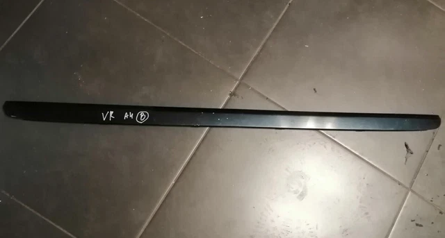 ORIGINAL MERCEDES BENZ E-Klasse W210 Zierleiste Heckklappe Unten ...