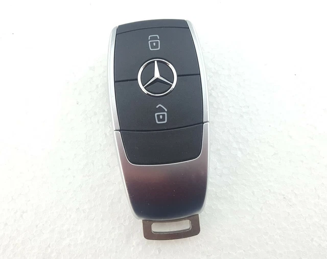 MERCEDES A / CLA / GLA 2 Button Keyless Key Fob - DM4 (Tested) £37.99 ...