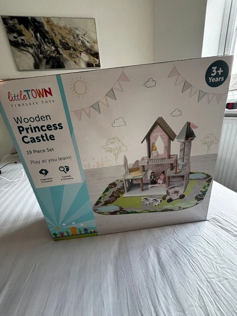 ALDI LITTLE TOWN Wooden Princess Castle 19 Piece Set 3+ £30.00 ...