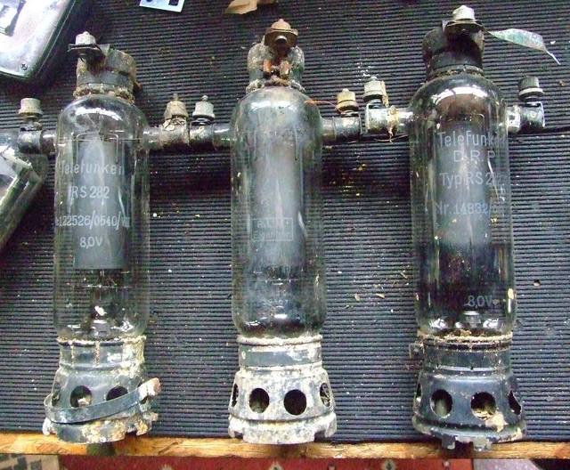 TELEFUNKEN RS282 TUBES From WWII 5 off 4 htrs ok military radio ...