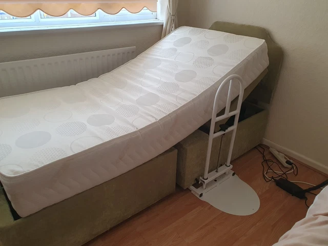 SINGLE DIVAN ELECTRIC Adjustable Mobility bed With Mattress And ...