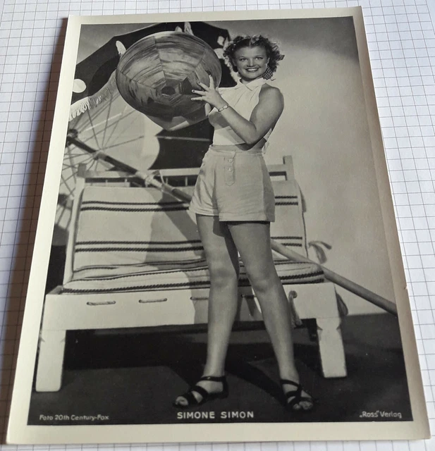 SCHAUSPIELERIN SIMONE SIMON | Portrait | Altes Film-Star-Foto/Bild ...