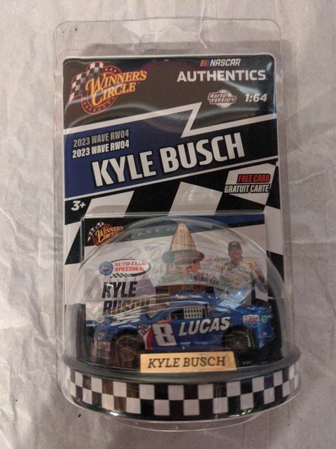 Lionel NASCAR 1:24 Kyle Busch #18 M&M's Mini's Elite Toyota Camry 2020
