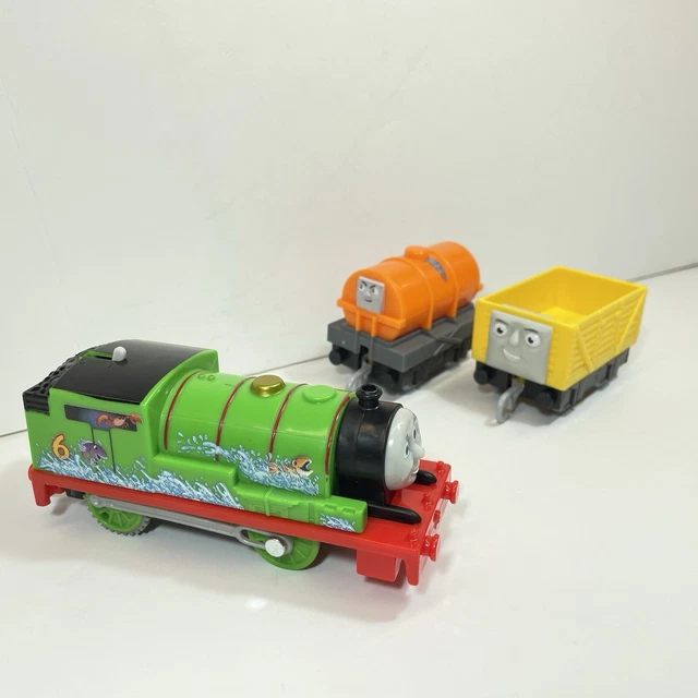 THOMAS THE TANK Engine & Friends Trackmaster Motorised Splash Percy £19 ...