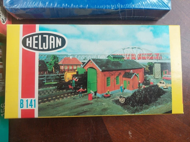 HELJAN X6 HO Scale Buildings & Water Tower *New & Used* Made In Denmark ...