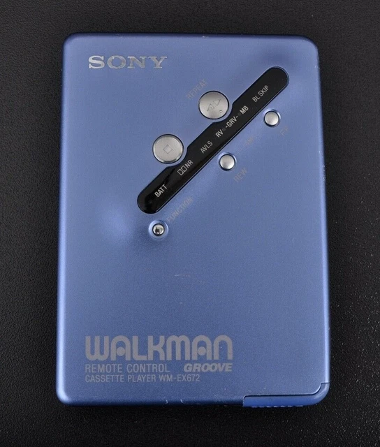 VINTAGE SONY WALKMAN - Mega Bass - Blue (WM-EX672/LM) £399.99 - PicClick UK