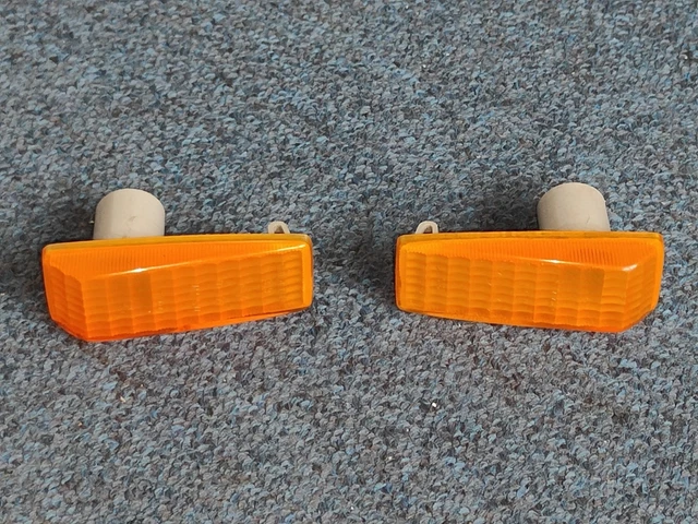 MERCEDES W124 R129 x 2 Side Wing Indicator Repeater Amber Lens ...