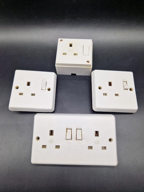VINTAGE MK PLUG Sockets Switched 1970s White 13 amp single double £19. ...