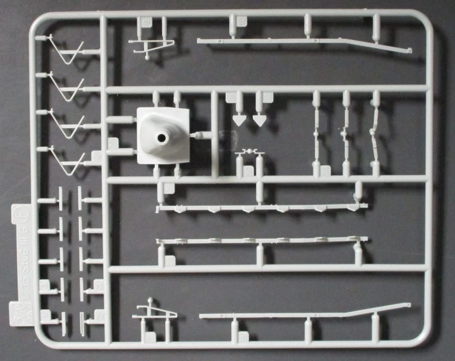 DRAGON ÉCHELLE 1/35E StuG.III G - Pièces Arbre F du Kit No. 6891 EUR 21 ...