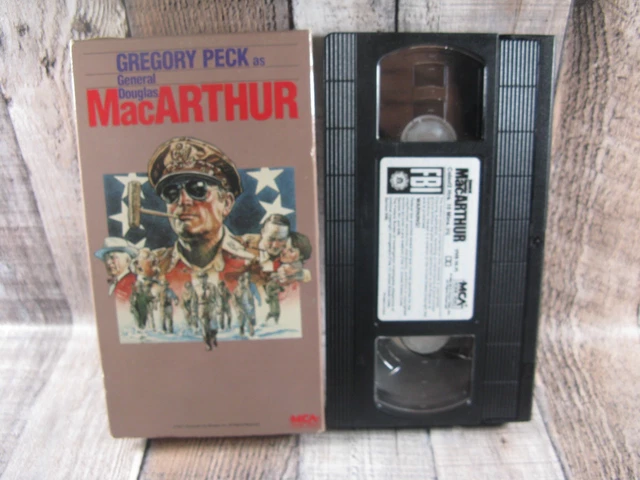 MACARTHUR (VHS- 1989) starring Gregory Peck £5.36 - PicClick UK