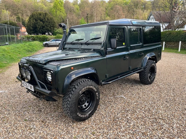 LAND ROVER DEFENDER 110 £3,101.00 - PicClick UK
