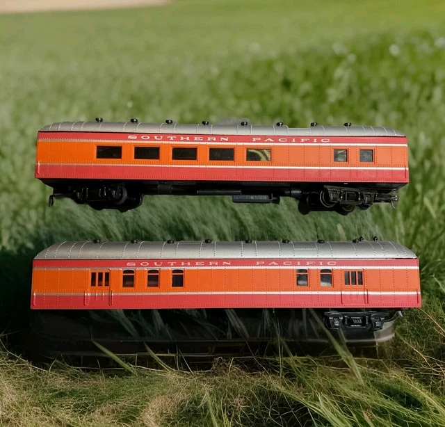 RAKE OF 2 Southern Pacific Orange Silver HO Coaches £14.99 - PicClick UK