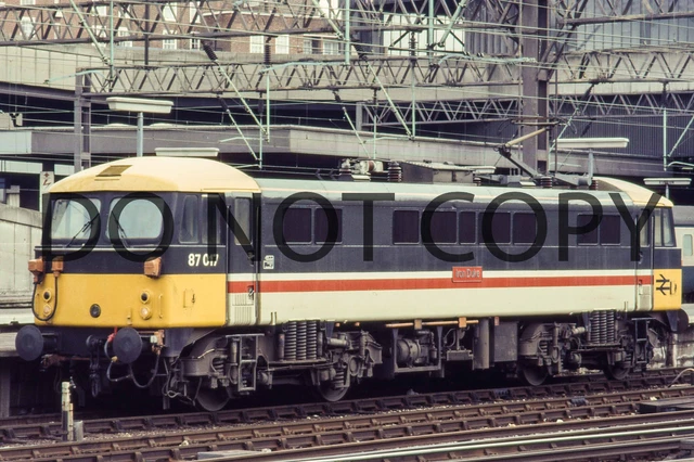 UK DIESEL TRAIN Railway Photograph Of Class 87 87017 Loco. (Rm87-53) £1 ...