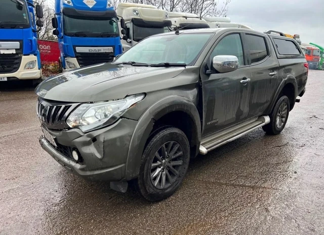 2019 MITSUBISHI L200 Warrior Di-D Dpf 2.4 Double Cab Pick Up Damaged ...