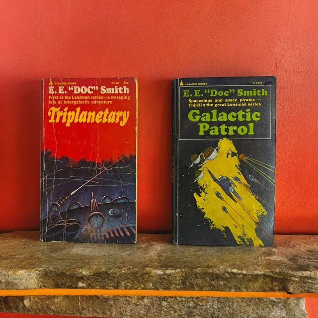 E.E. DOC SMITH Lot de 2 P Pyramide Années 1960 Sci Fi Triplanétaire ...