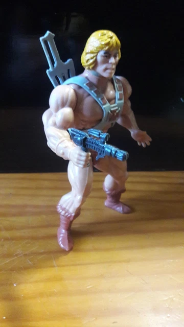 MOTU HE-MAN MASTERS Of The Universe Repro Saurod Blaster Gun EUR 10,00 ...