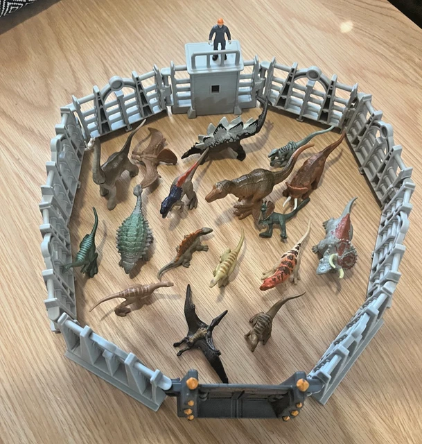 JURASSIC WORLD DOMINION Mini Dinosaur Figure Set Playset Advent ...