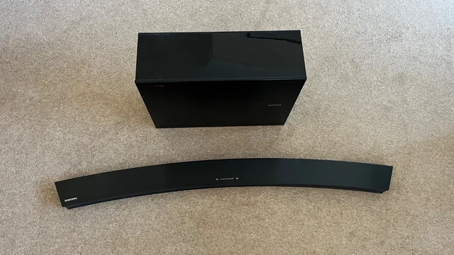 SAMSUNG CURVED sound bar with Bluetooth subwoofer speaker £135.90 ...