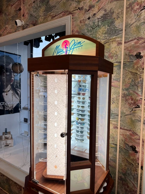 MAUI GIM CABINET Optical Display Tower For Sunglasses In Very Good ...