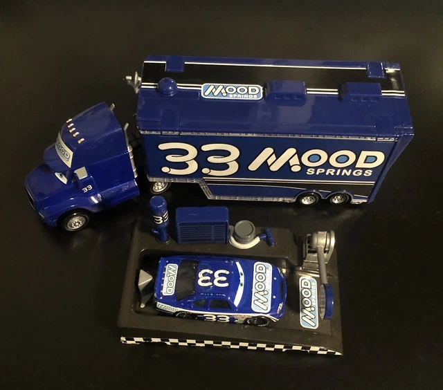 DISNEY PIXAR CARS Mood Springs Hauler Truck + Mood Springs And Launcher ...