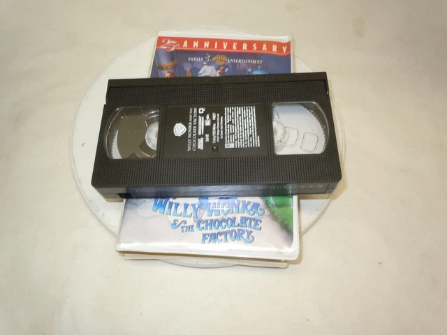 WILLY WONKA & The Chocolate Factory, WB Warner Brothers, VHS, clamshell ...