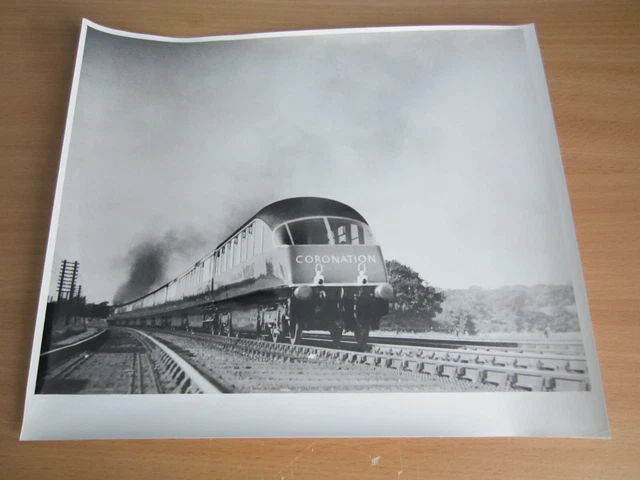 LNER BEAVER TAIL streamlined Coronation Train + A4 Pacific Large Print ...