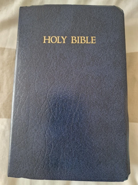 HOLY BIBLE NEW King James Version Old And New Testaments 1983 £12.00 ...