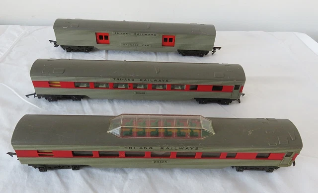 TRI-ANG OO GAUGE Transcontinental Coaches Diner, Baggage Car ...