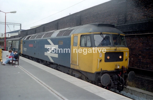 BRITISH RAIL BRUSH DIESEL LOCOMOTIVE 47402 DONCASTER 35mm NEGATIVE ...