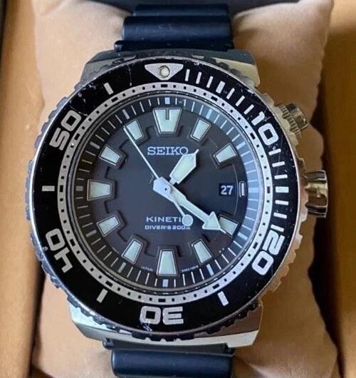 SEIKO CAESAR KINETIC Diver 200M Black Dial Gorgeous Condition Rubber ...