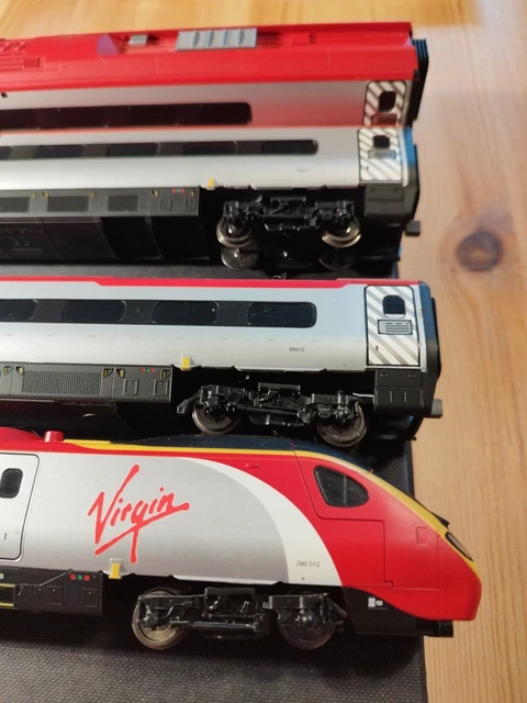 HORNBY VIRGIN TRAIN Set. DDC. West Coast Mainline.00 Gauge. £63.08 ...