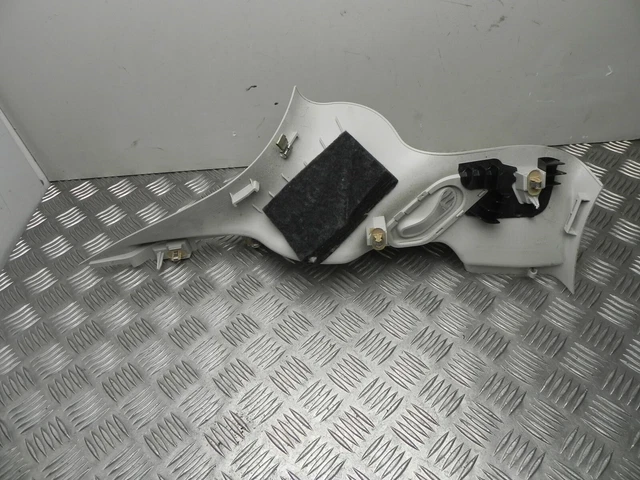 JAGUAR J9D3-51748-A, J9D3-51748-AD0LKP I-PACE 2018 Garniture de montant ...