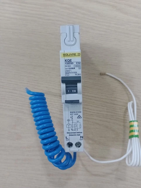 SQUARE D RCBO 1P 32A curve C 30mA KQE132C03 loadcentre BLUE LEAD £6.00 ...