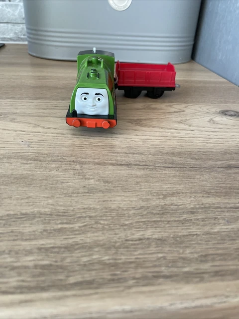 THOMAS THE TANK Engine Trackmaster Motorised Gator + 1 truck 2013 ...