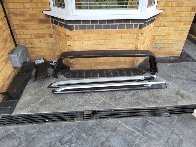 FORD RANGER WILDTRAK 24 Plate Load Spoiler And Side Rails £50.00 ...