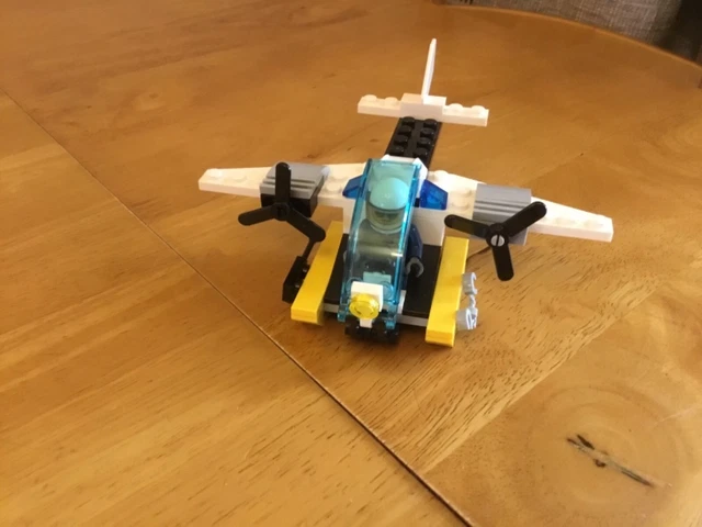 LEGO CITY 30346 Prison Island Helicopter With Police Pilot Minifigure ...