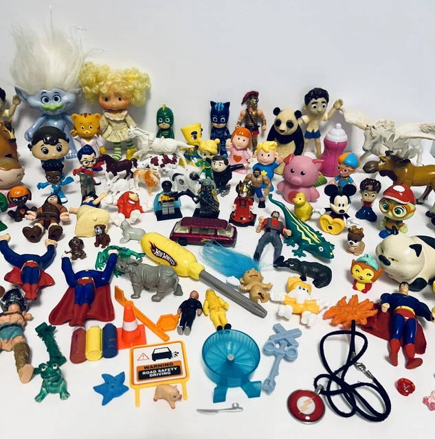 RANDOM ASSORTMENT MIXED Lot of 100+ Toys Accessories Action Figures ...