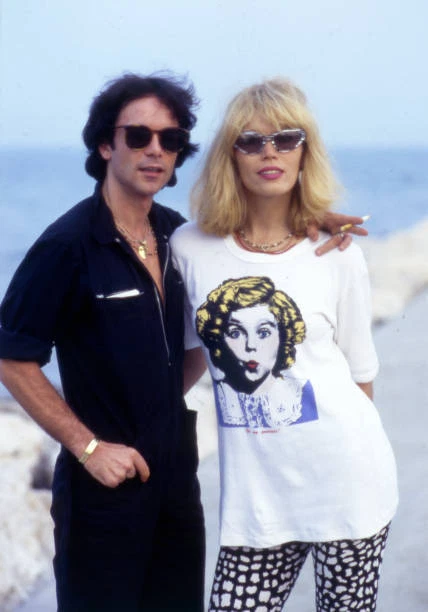 SINGER ACTRESS TELEVISION presenter Amanda Lear & her husband - 1979 ...
