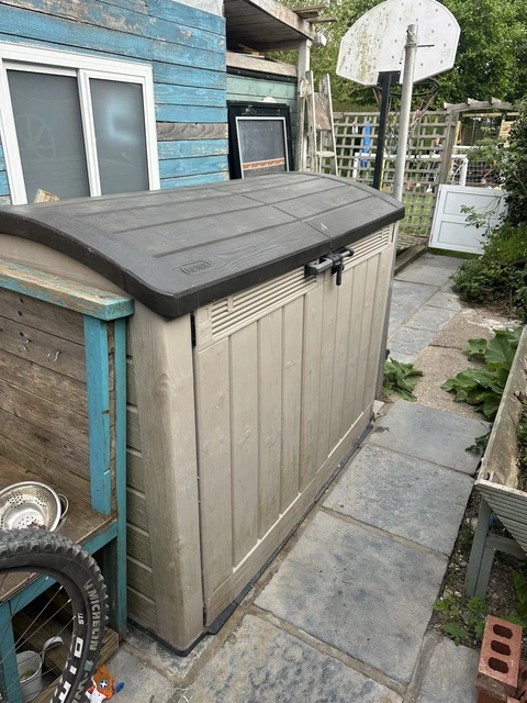 KETER STORE IT Out ULTRA Garden Lockable Storage Bike Shed 177 x 134cm ...