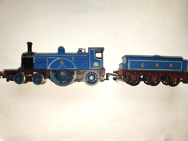 TRIANG HORNBY R553 Caledonian Railways blue 4-2-2 Loco 123 and Tender ...