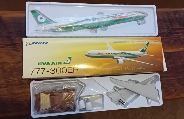 EVA AIR 777-300ER Boeing Skymarks Desktop Model 2006 Farnborough ...