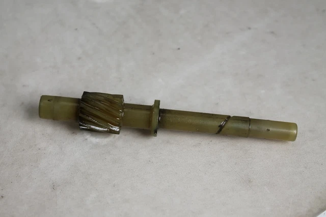 ORIGINAL VW T4 Tacho Drive Gearbox Tacho Shaft Drive Pinion 02B409197 £ ...