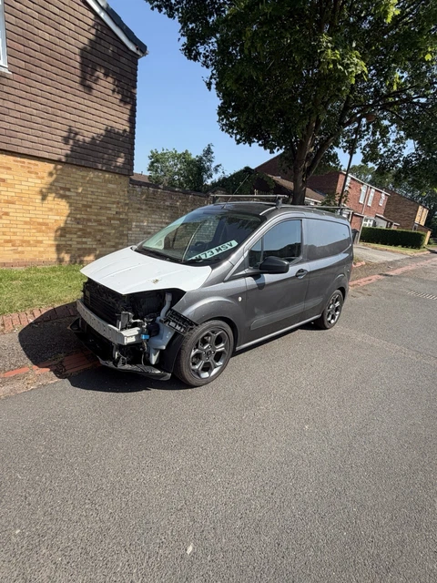 2023 FORD TRANSIT Courier 1.5 Diesel Salvage Repairable £3,745.00 ...