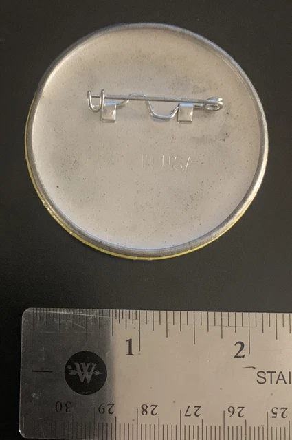 VINTAGE SNOOPY PEANUTS OUT TO LUNCH 2.25" inch Button Pinback - 1958 ...