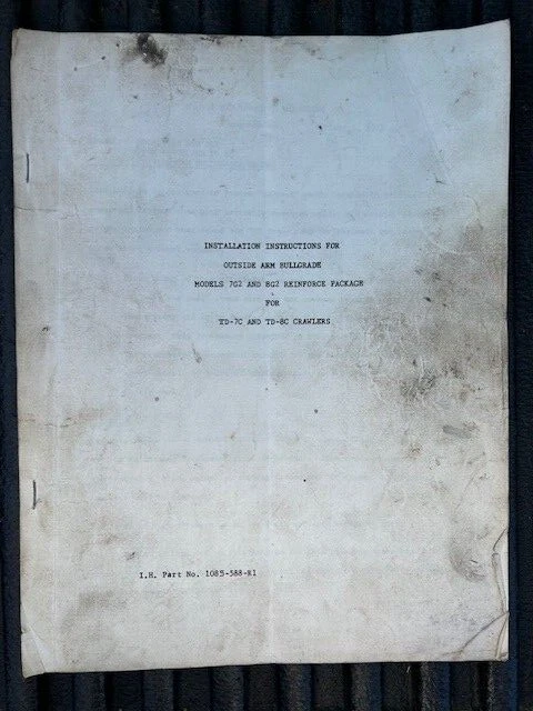 OLD IH INTERNATIONAL Harvester TD-7C & TD-8C Crawlers Outside Arm ...