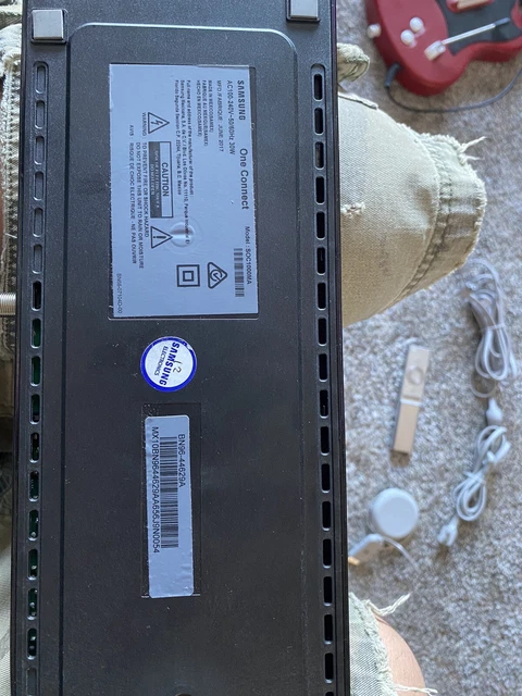 BN96-44629A SAMSUNG ONE Connect Box, One Connect Cable & Remote. For ...