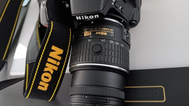 NIKON AS NEW D5500 18-55 VR II Lens Kit Mint 609 Shotz Wifi Touchscreen ...