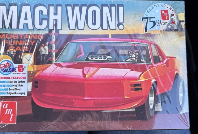 AMT 1970 FORD Mustang Funny Car Mach Won 1/25 Retro Deluxe 75th ...