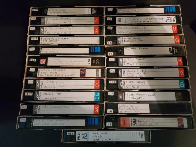 LOT OF (30) Pre-Recorded VHS Tapes -MOVIE COLLECTION EUR 33,61 ...