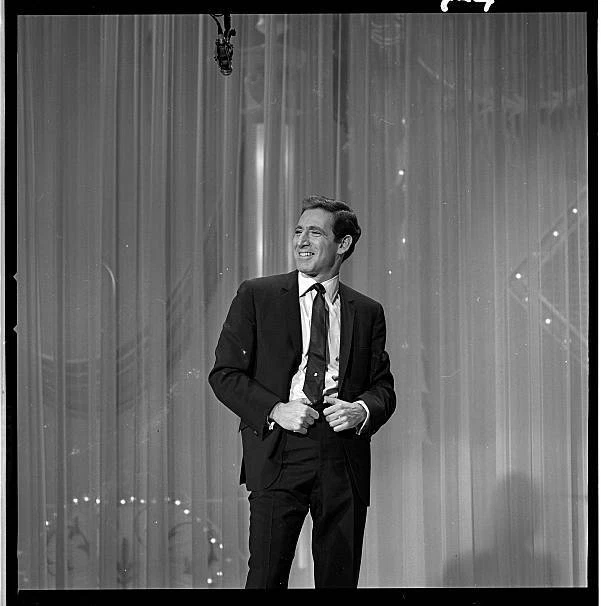RAY HASTINGS PERFORMING on TV 1966 The Hollywood Palace Old Photo 1 EUR ...